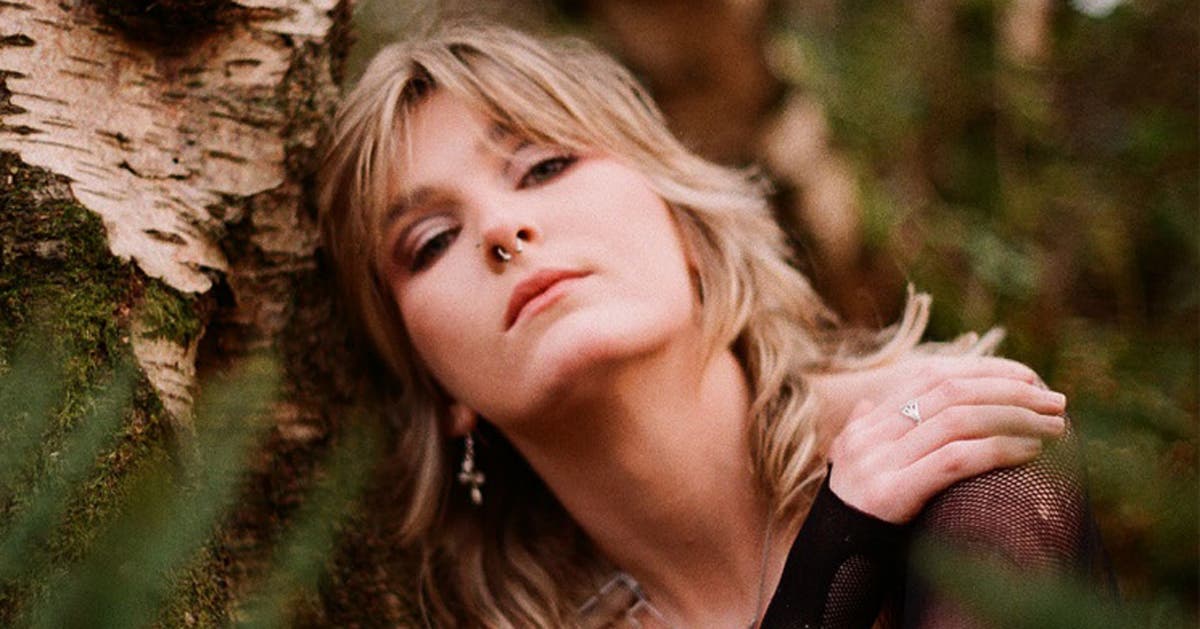 Sarah Crean's Instagram, Twitter & Facebook on IDCrawl